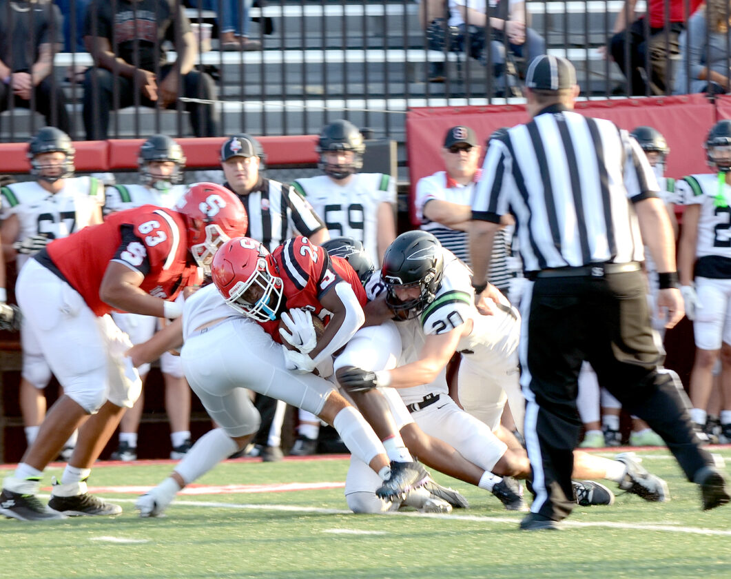 Big Red wins a four-quarter battle | News, Sports, Jobs - The Herald Star